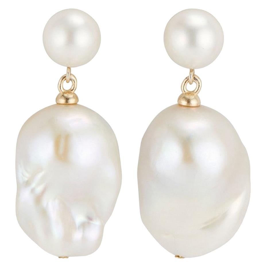 14 Karat Yellow Gold Double Bubble White Baroque Pearl Earrings at 1stDibs
