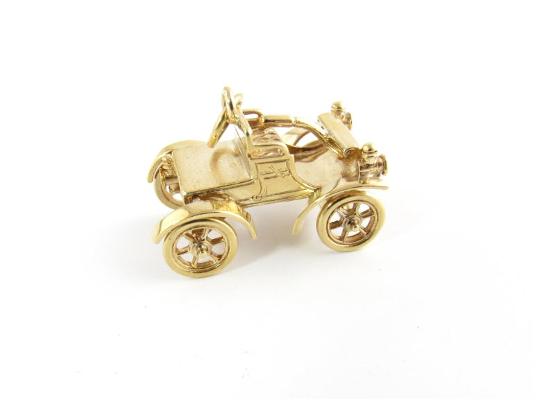 14 Karat Yellow Gold Electric Motor Car Charm For Sale at 1stDibs