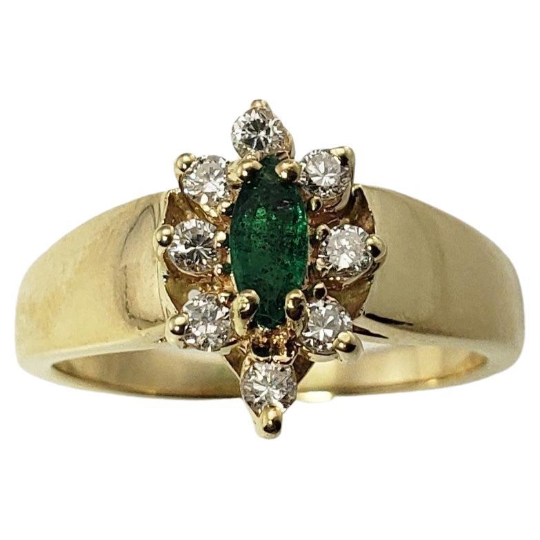 18 Karat Yellow Gold Emerald and Diamond Ring For Sale at 1stDibs
