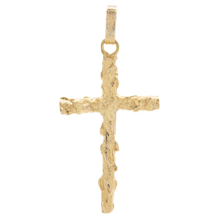 14 Karat Yellow Gold Freeform Cross Pendant For Sale at 1stDibs