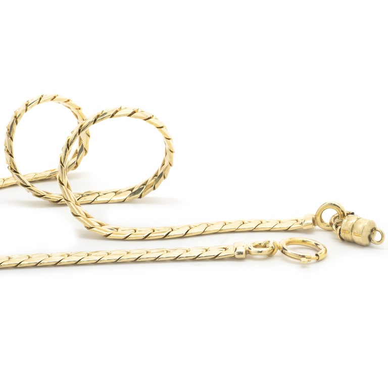 14 Karat Yellow Gold Herringbone Chain Necklace For Sale at 1stDibs