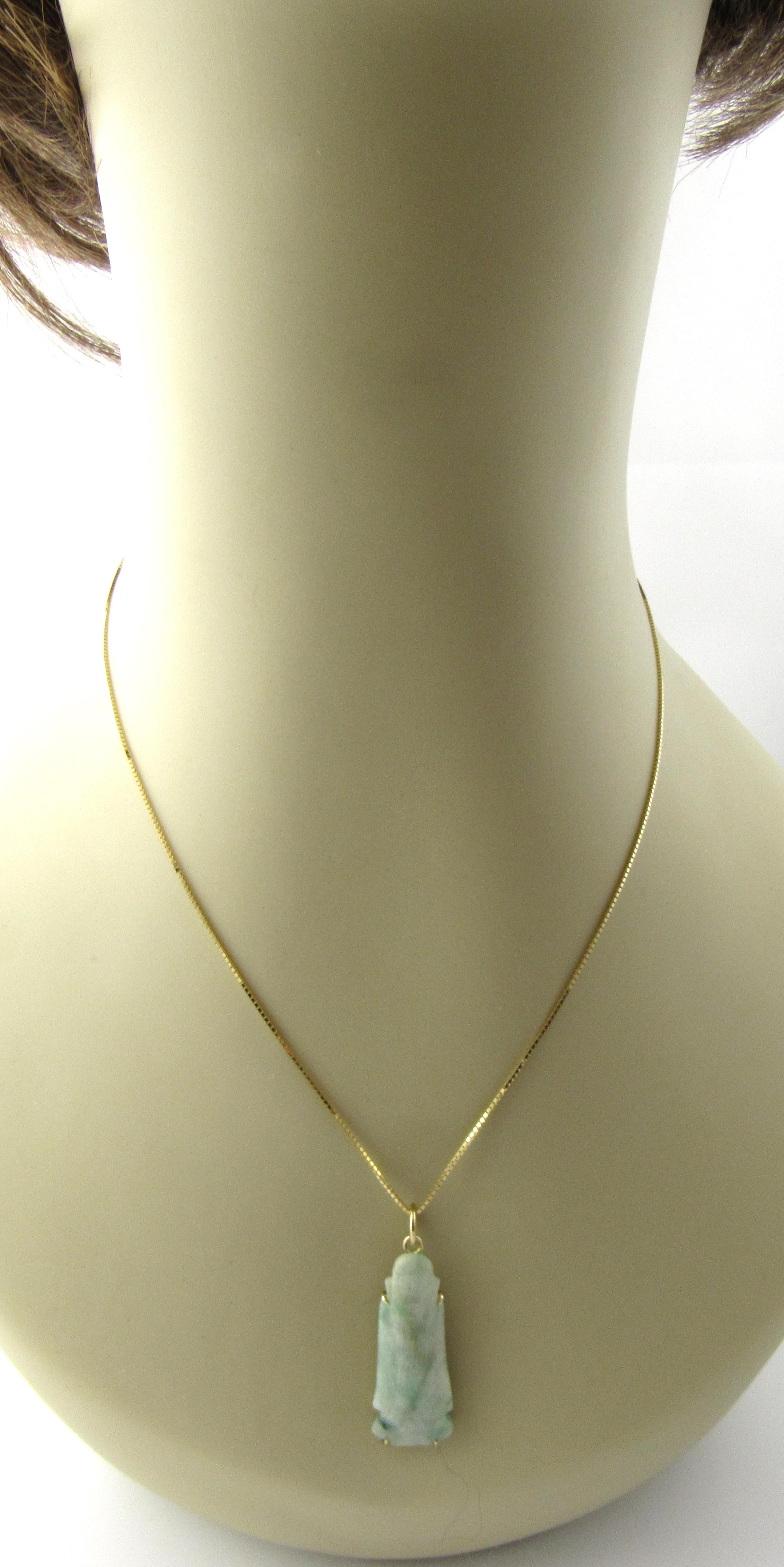 14 Karat Yellow Gold Jade Pendant at 1stDibs | jade lovel