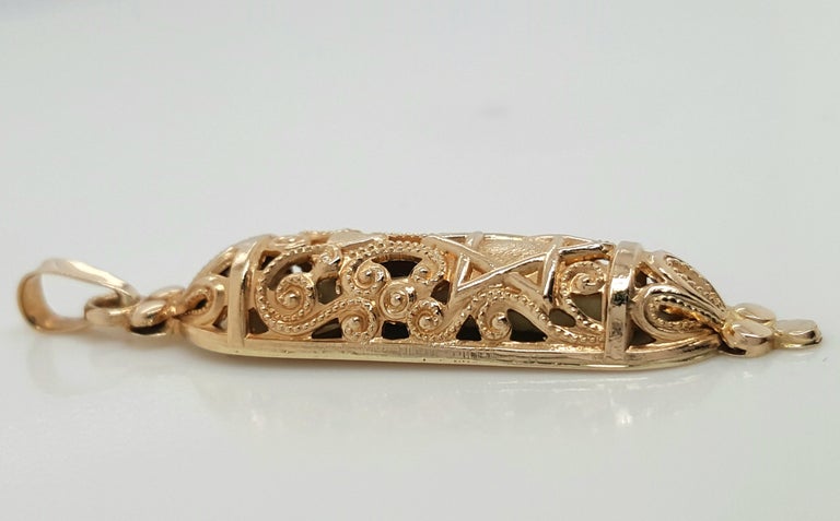 14 Karat Yellow Gold Jewish Jewelry Torah Mezuzah Scroll Pendant at 1stDibs