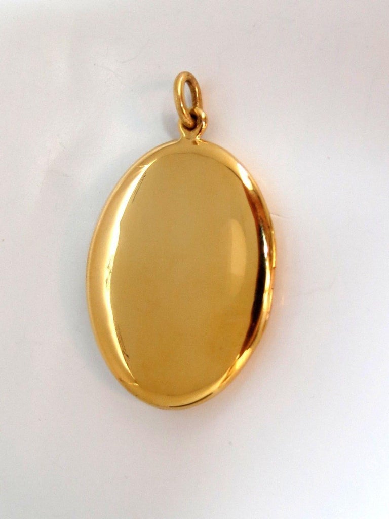 14 Karat Yellow Gold Locket at 1stDibs