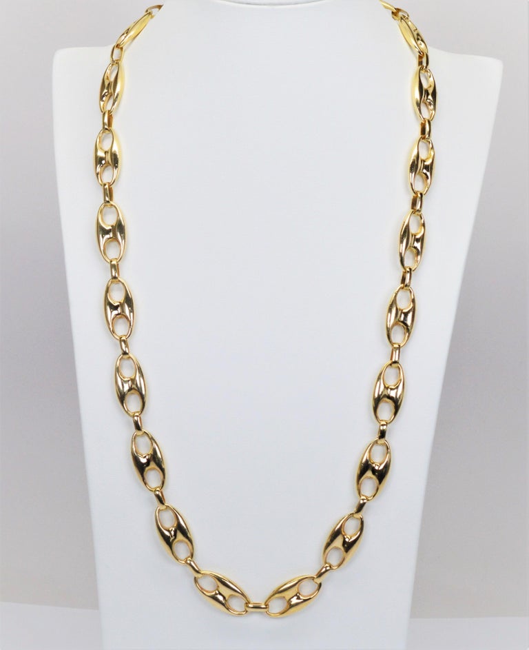 14 Karat Yellow Gold Mariner Chain Link Necklace For Sale at 1stDibs