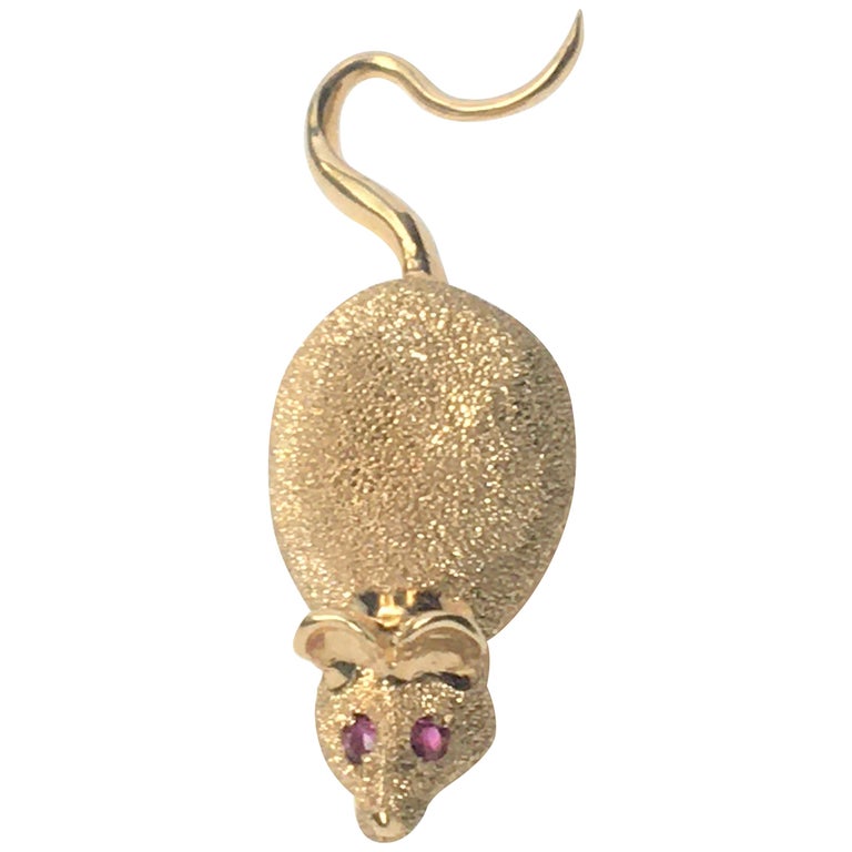 14 Karat Yellow Gold Mouse Pin with Rubies at 1stDibs