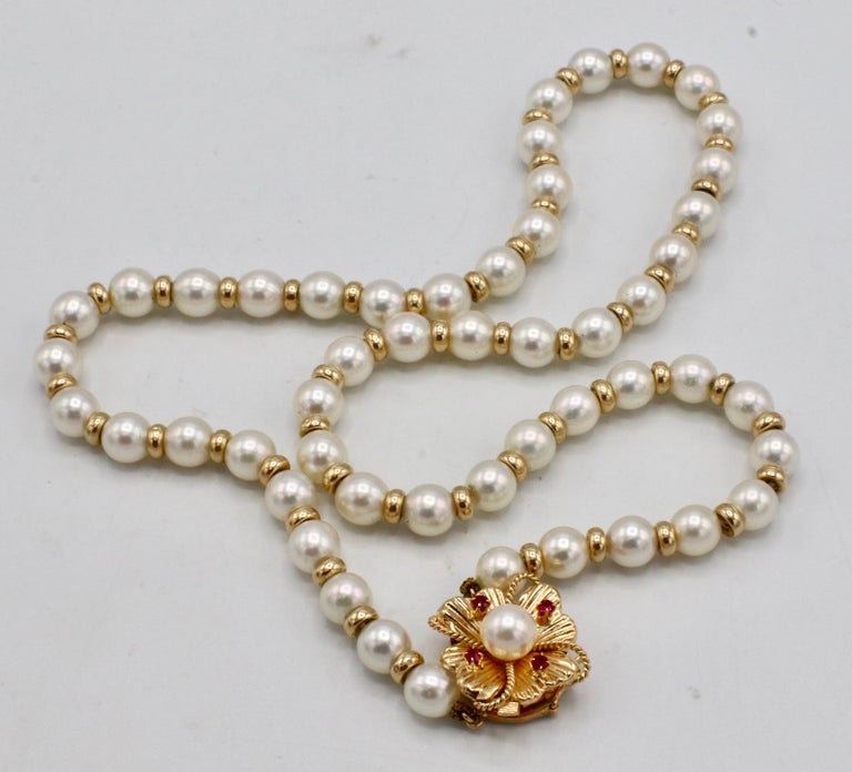 14 Karat Yellow Gold Pearl and Ruby Necklace For Sale at 1stDibs