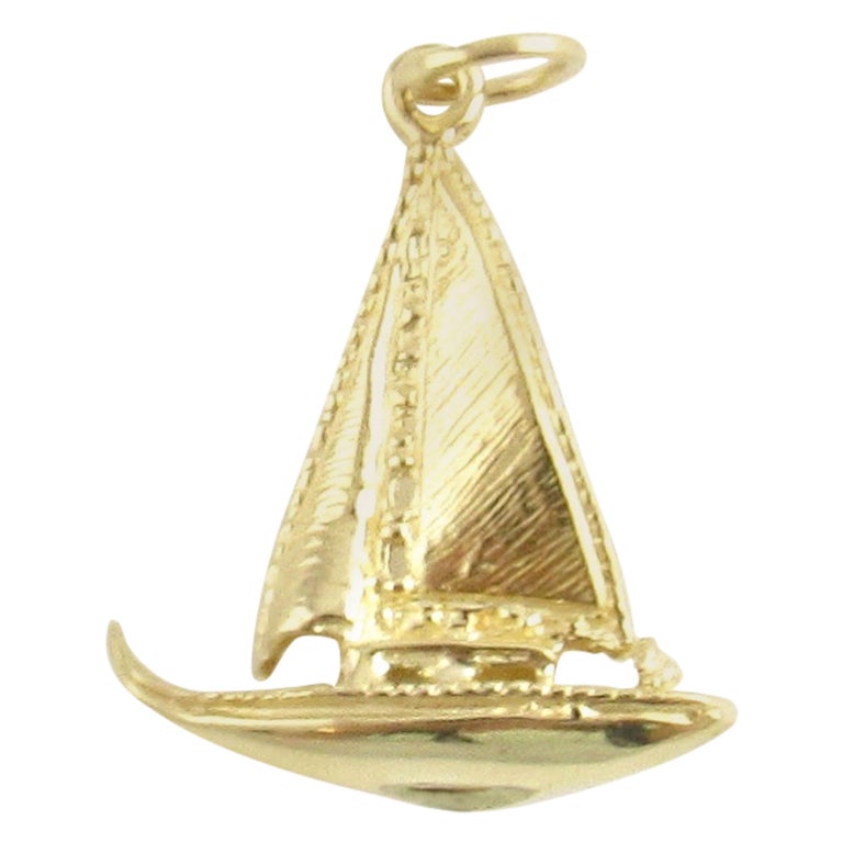 14 Karat Yellow Gold Sailboat Charm at 1stDibs