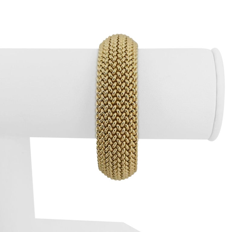 14 Karat Yellow Gold Solid Heavy Ladies Mesh Link Bracelet For Sale at ...