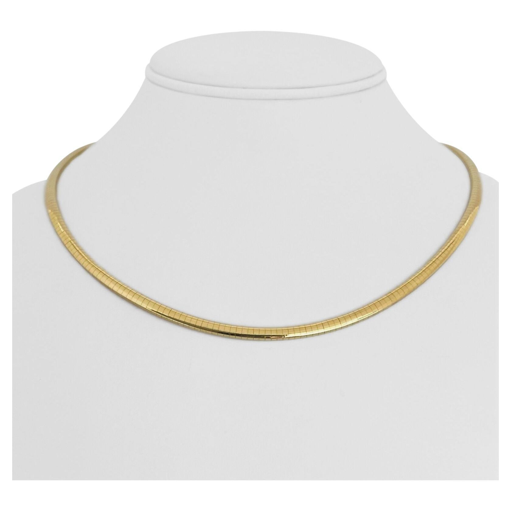 14 Karat Yellow Gold Solid Ladies Omega Link Necklace Italy For Sale at ...