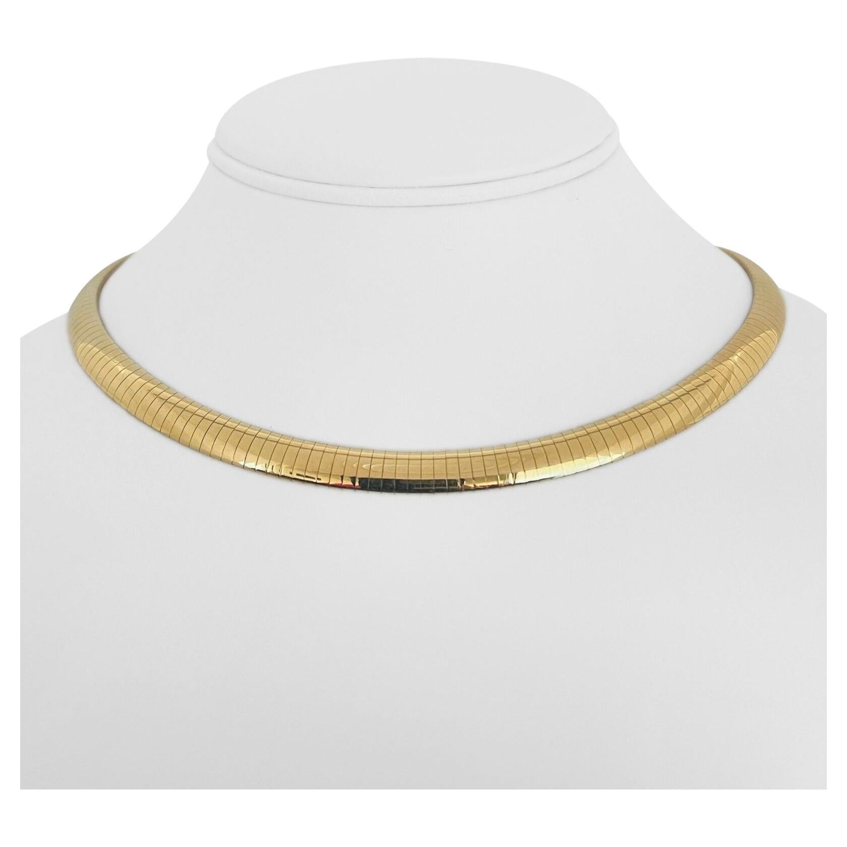 14 Karat Yellow Gold Solid Ladies Omega Link Necklace Italy For Sale at ...