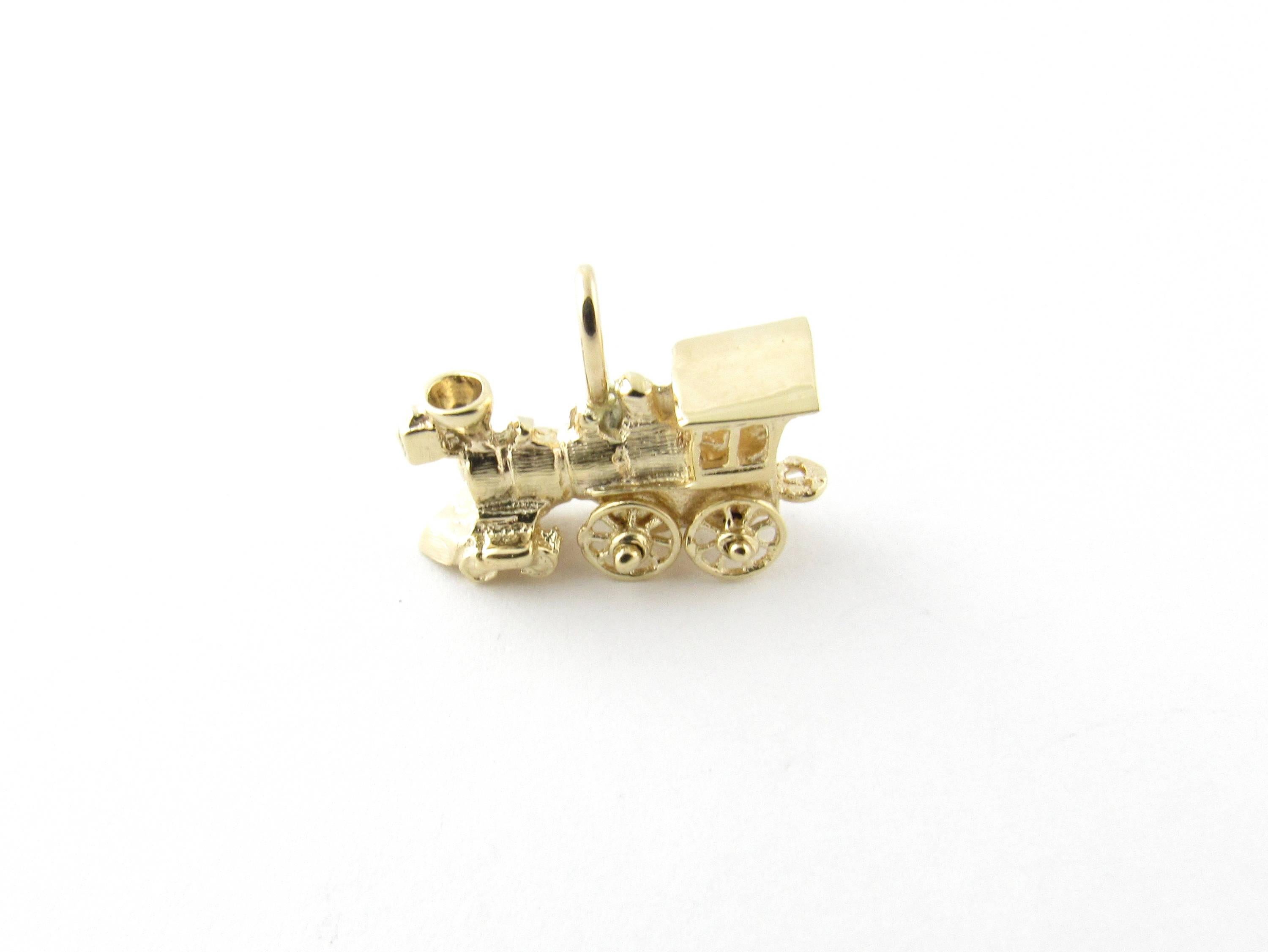 14 Karat Yellow Gold Steam Engine Charm at 1stDibs