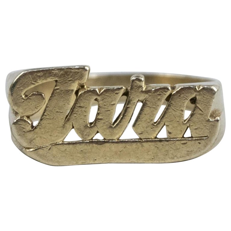 14 Karat Yellow Gold Tara Initial Ring For Sale at 1stDibs