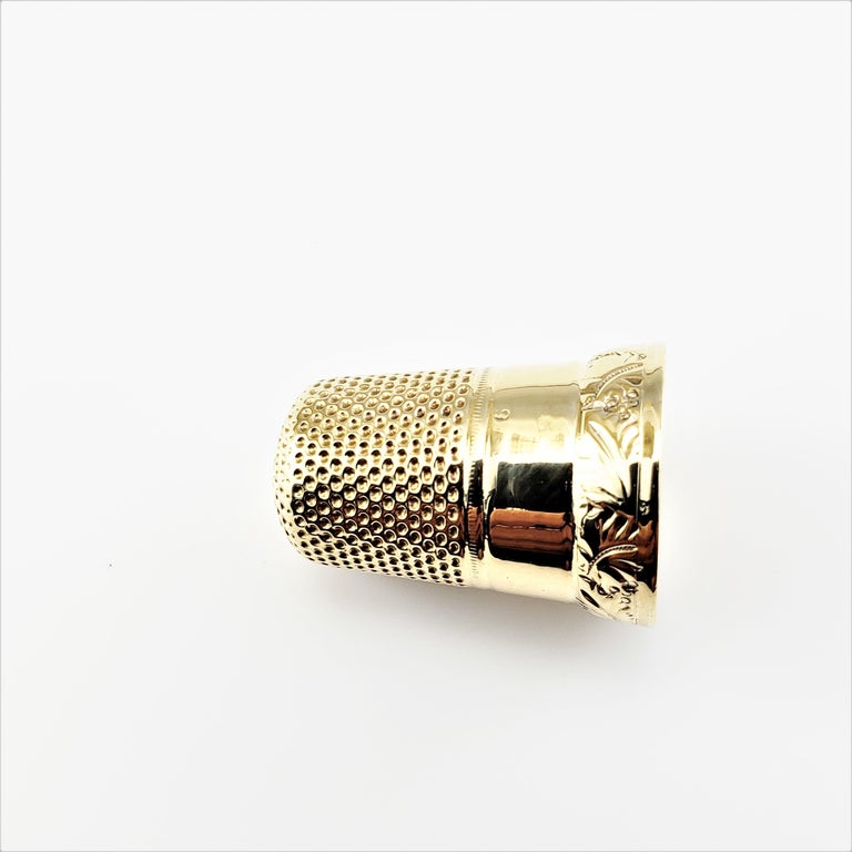 14 Karat Yellow Gold Thimble For Sale at 1stDibs