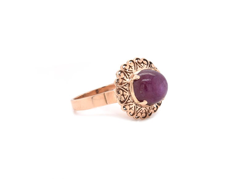 14 Karat Yellow Gold Vintage 1960’s Cabochon Ruby Ring For Sale at 1stDibs