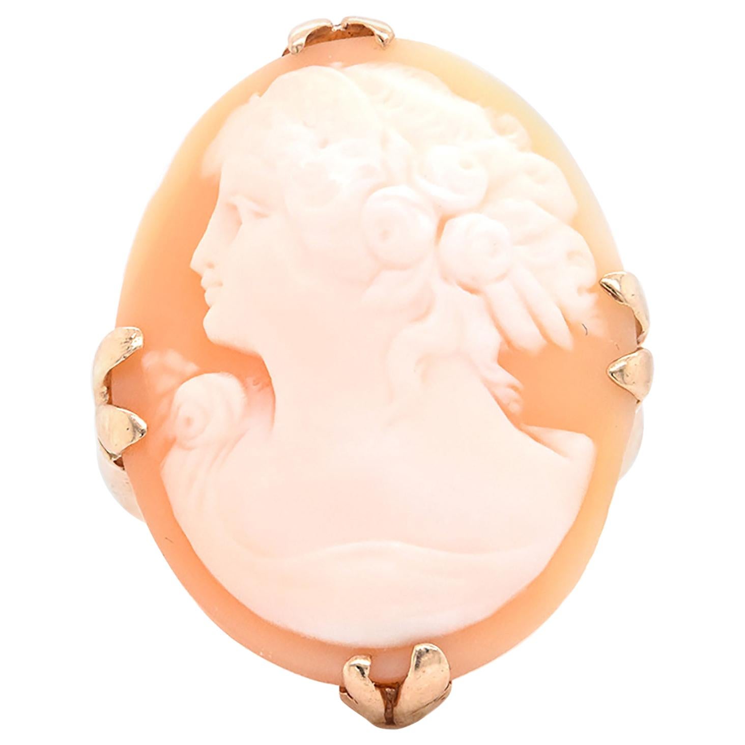Gold Vintage Cameo Ring at 1stDibs