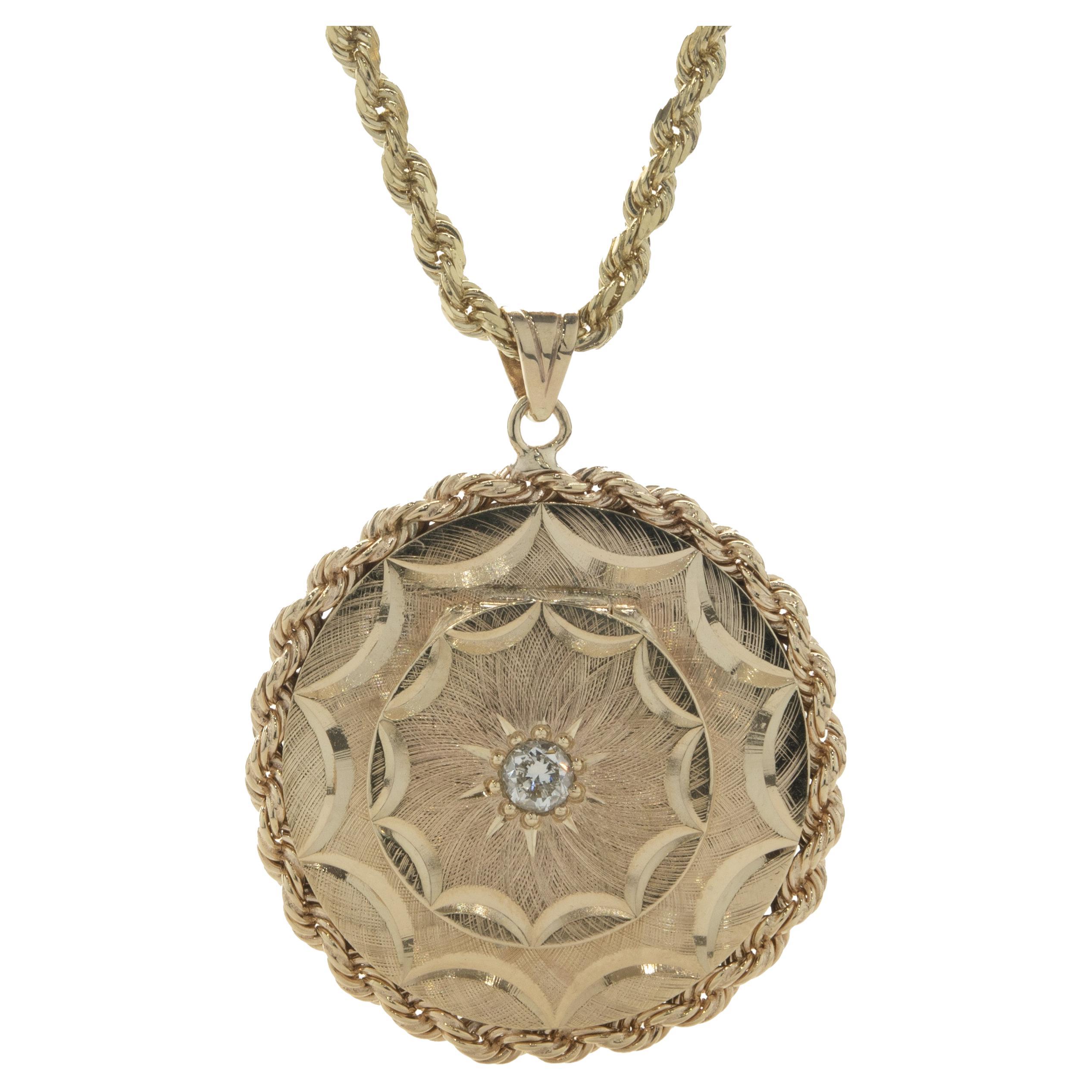 14 Karat Yellow Gold Disc Necklace at 1stDibs | 14 karat gold disc ...