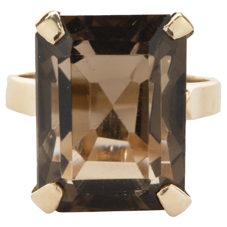 14 Karat Yellow Gold Vintage Smoky Topaz Ring For Sale at 1stDibs