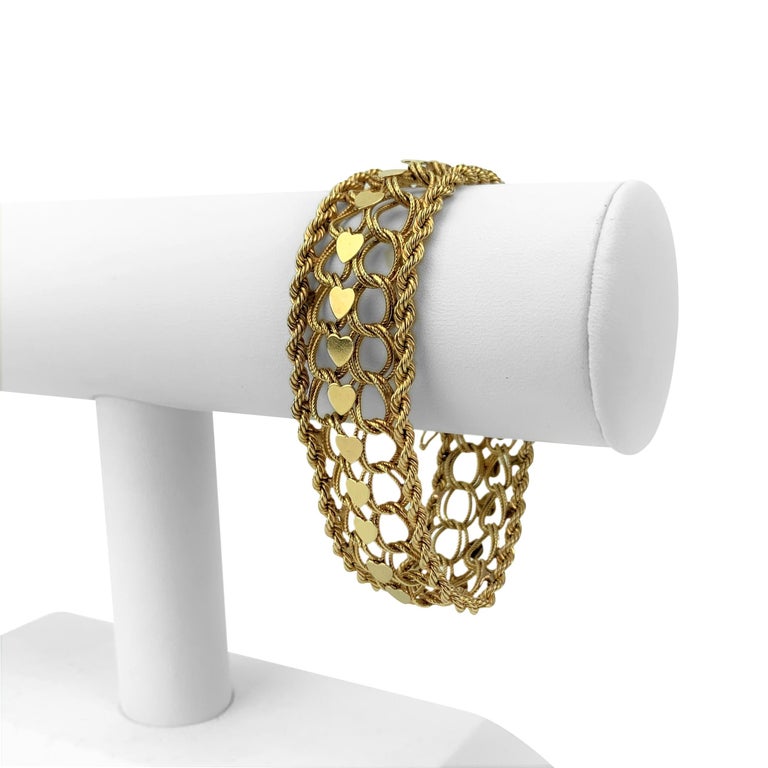 14 Karat Yellow Gold Vintage Spiral Rope Heart Charm Bracelet For Sale ...