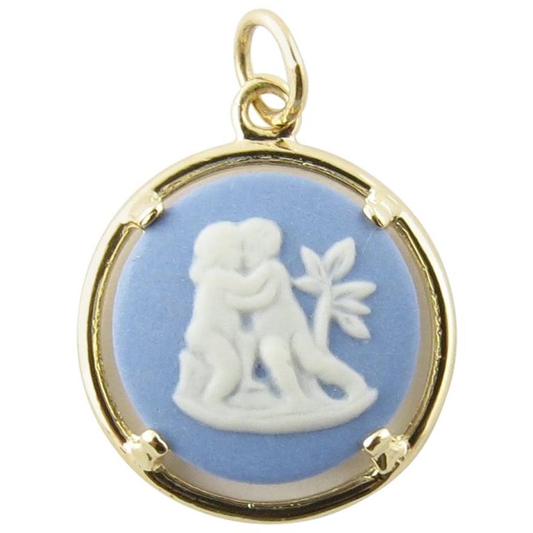 14 Karat Yellow Gold Wedgewood Pendant at 1stDibs | wedgewood pendants