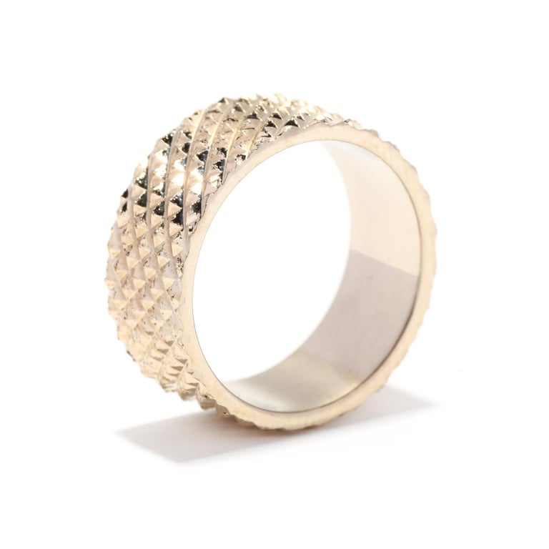 14 Karat Yellow Gold Wide Stippled Band For Sale at 1stDibs