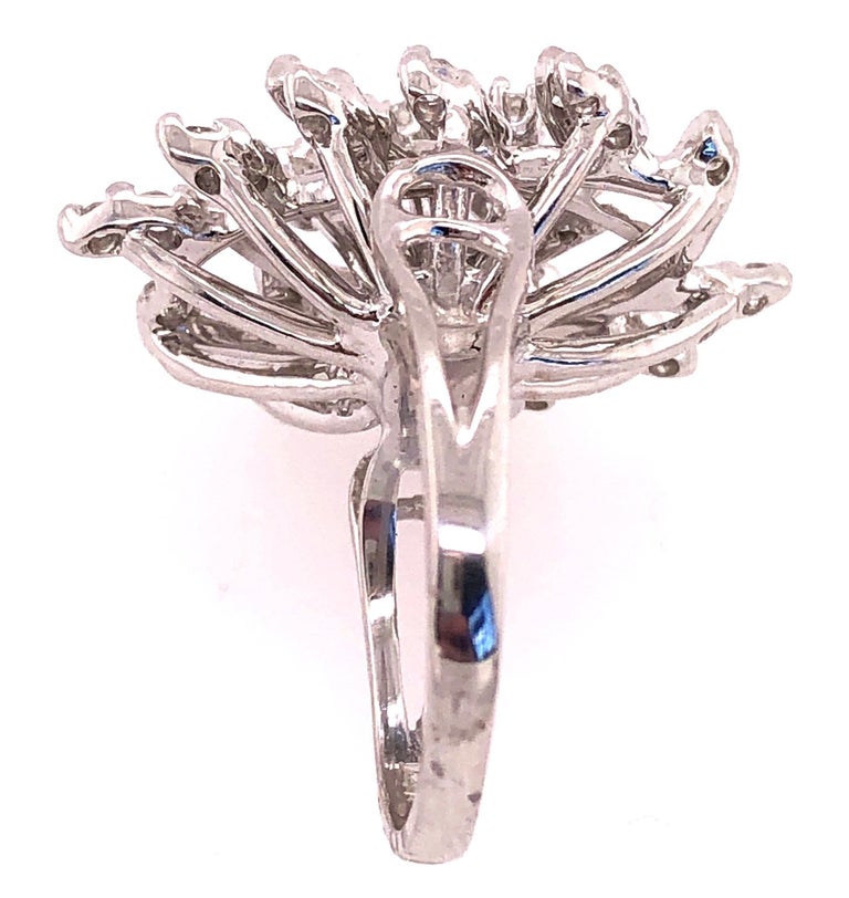 14 Karat White Gold Contemporary Diamond Cluster Ring For Sale at 1stDibs