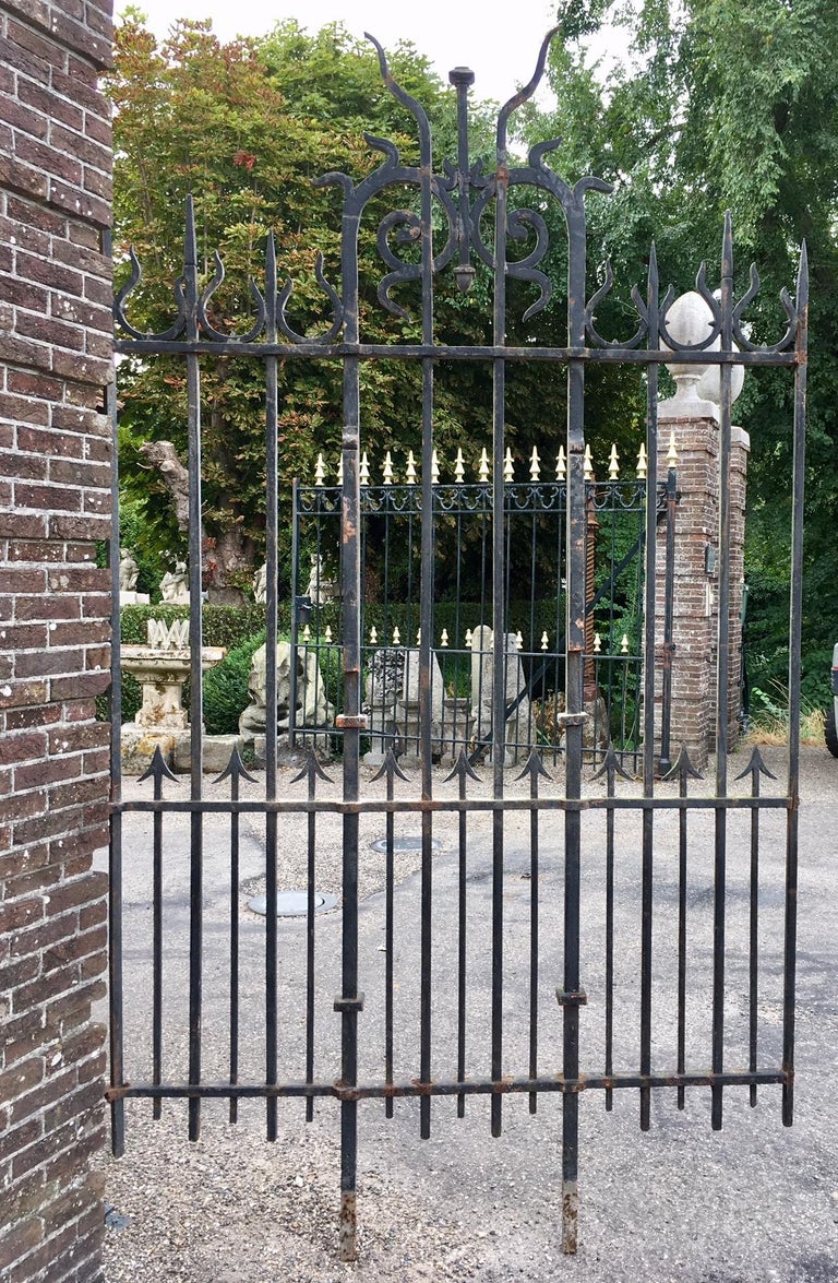 140 meters of Antique Wrought Iron Fencing For Sale at 1stDibs