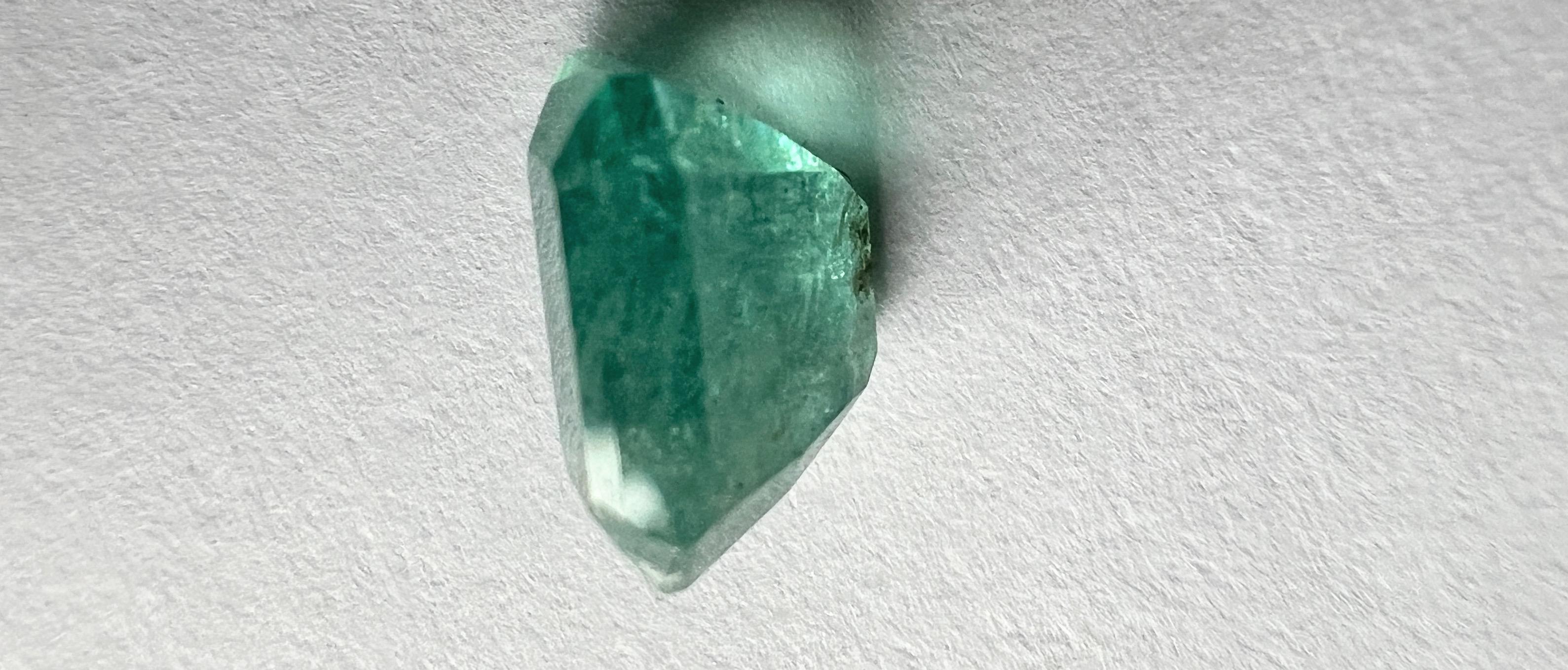 1.45ct Emerald Cut Non-Oiled Emerald Gemstone For Sale at 1stDibs