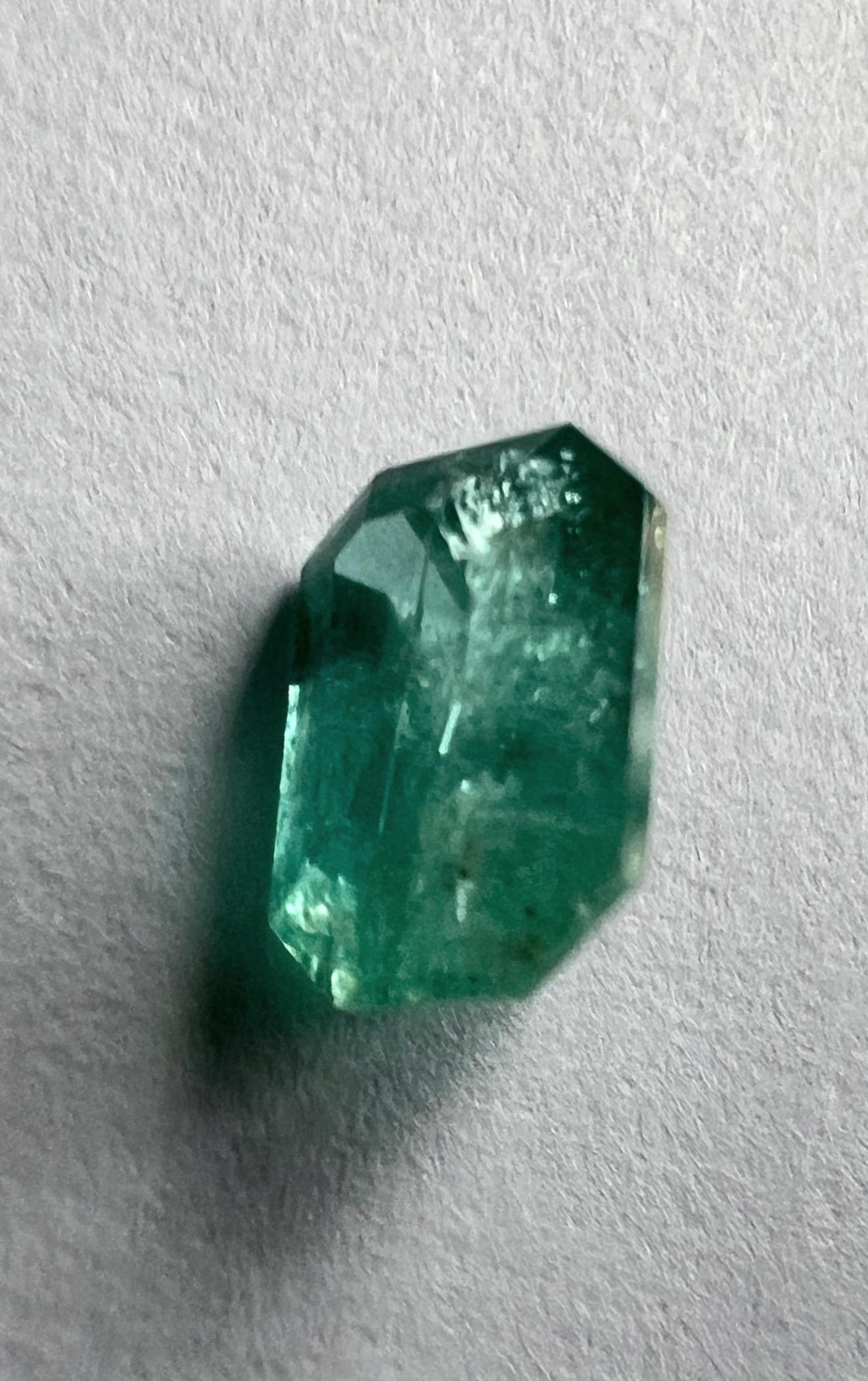 1.45ct Emerald Cut Non-Oiled Emerald Gemstone For Sale at 1stDibs