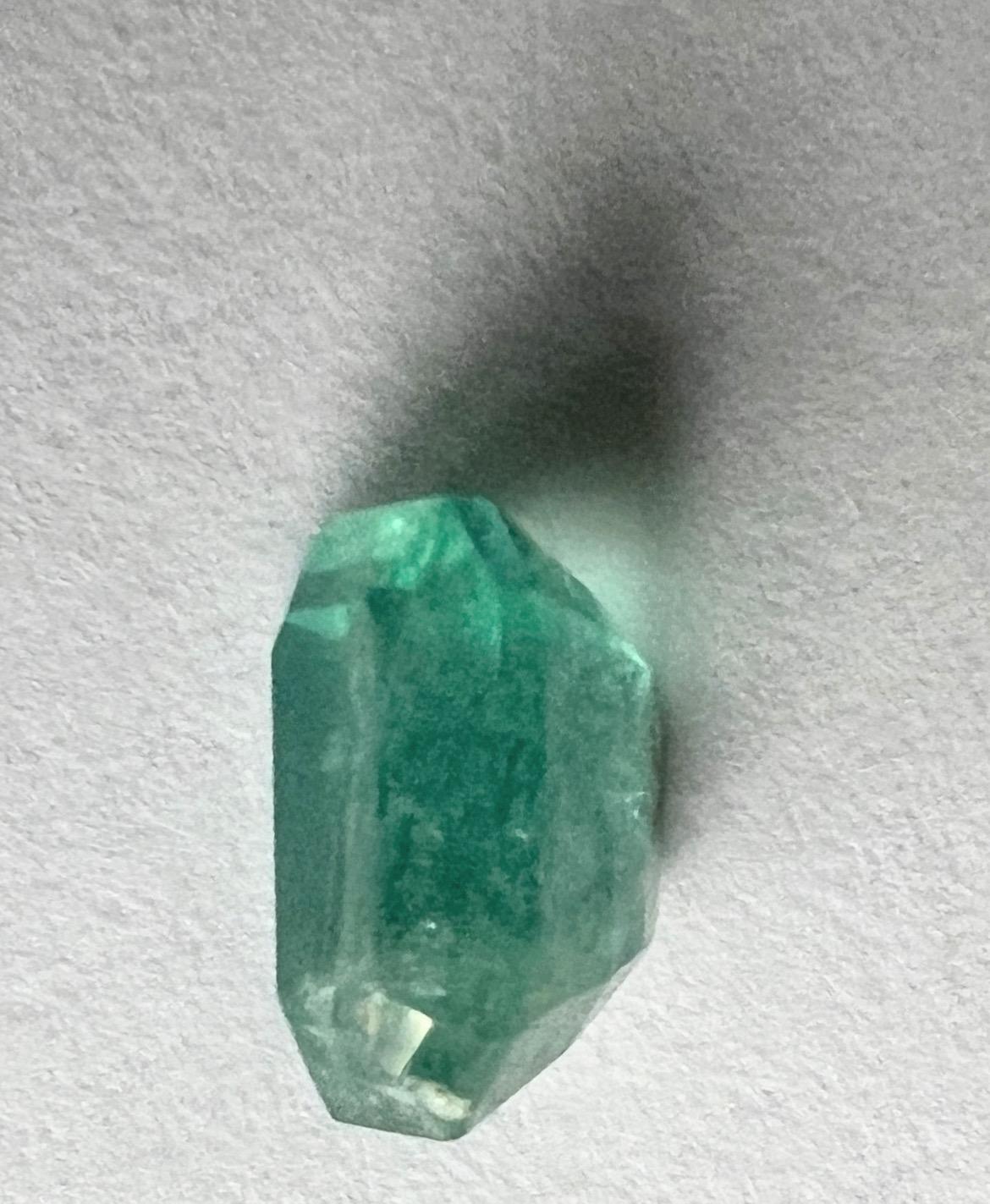 1.45ct Emerald Cut Non-Oiled Emerald Gemstone For Sale at 1stDibs