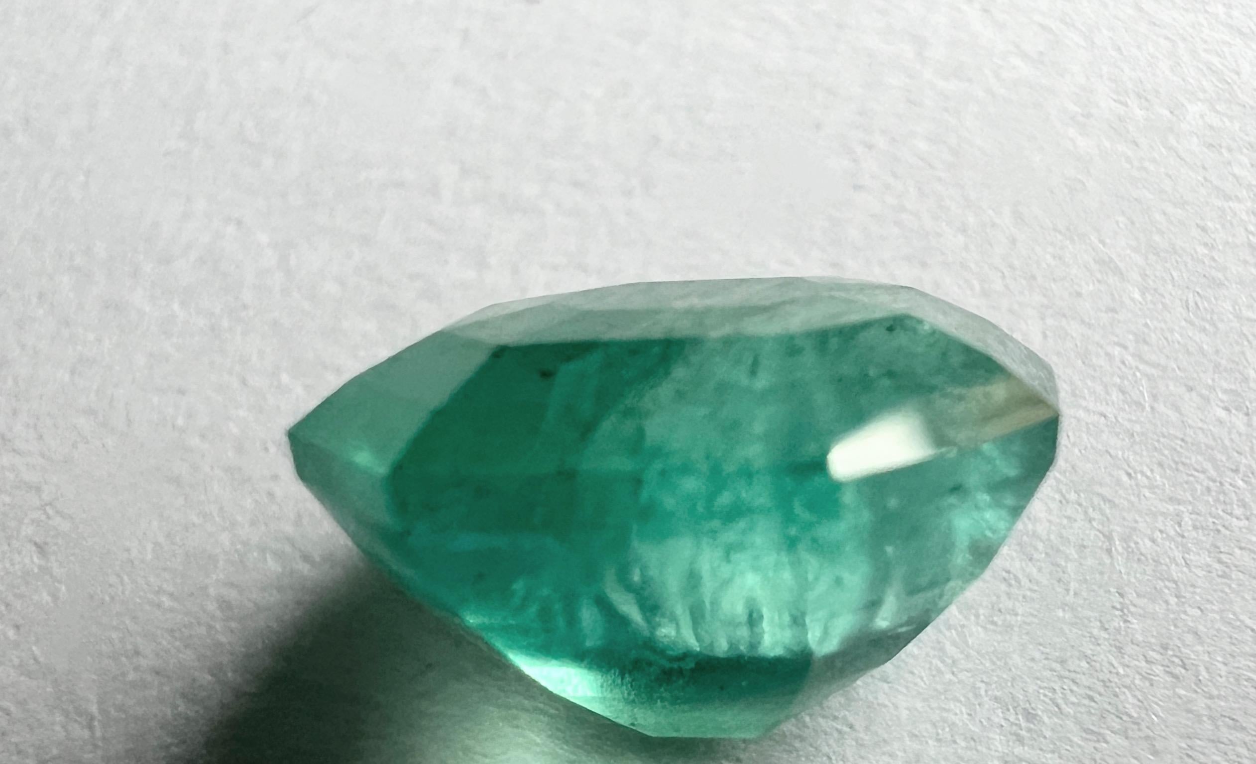 1.45ct Emerald Cut Non-Oiled Emerald Gemstone For Sale at 1stDibs