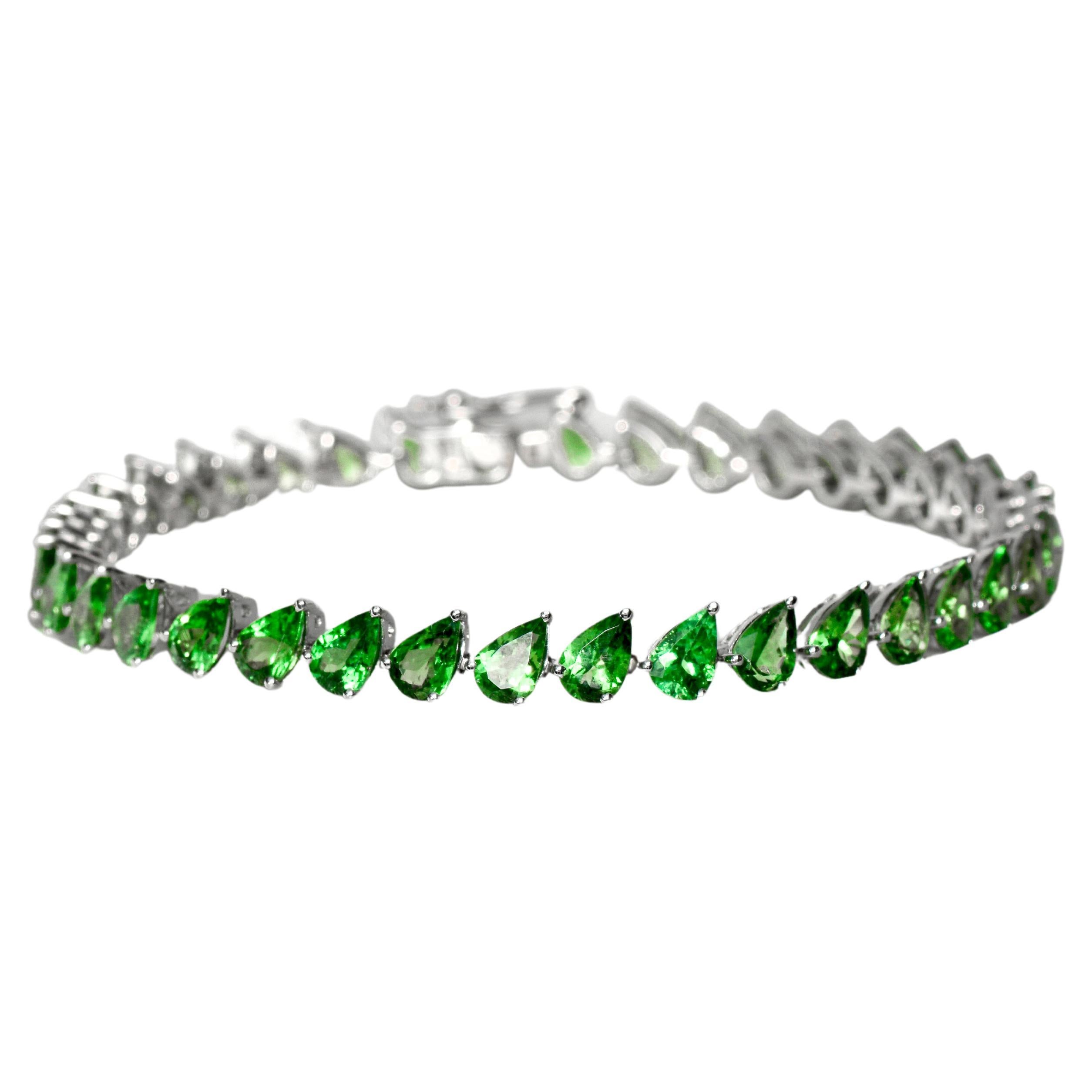 Gem Green Tsavorite Garnet Gold Bracelet at 1stDibs | tsavorite ...