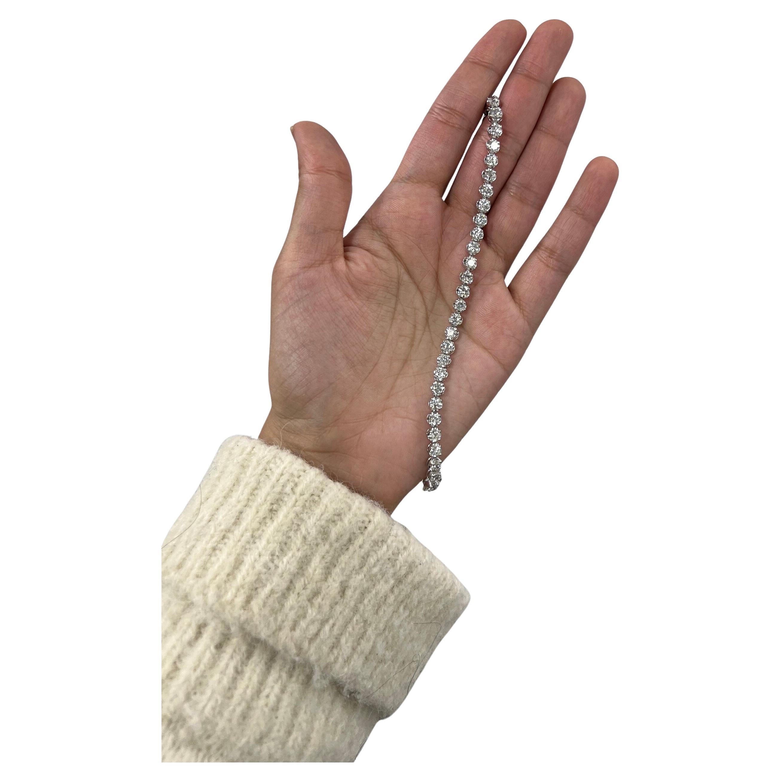 Halfway .50 carat crown setting Natural Diamond Tennis Bracelet in 14k Gold For Sale at 1stDibs