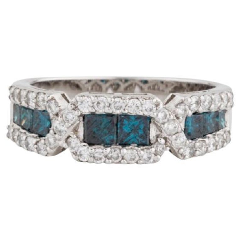 14k Blue and White Gorgeous Diamond Band Ring For Sale at 1stDibs