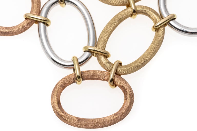 14k Chic Tri-Colored Gold Contemporary Open Circle Necklace For Sale at ...