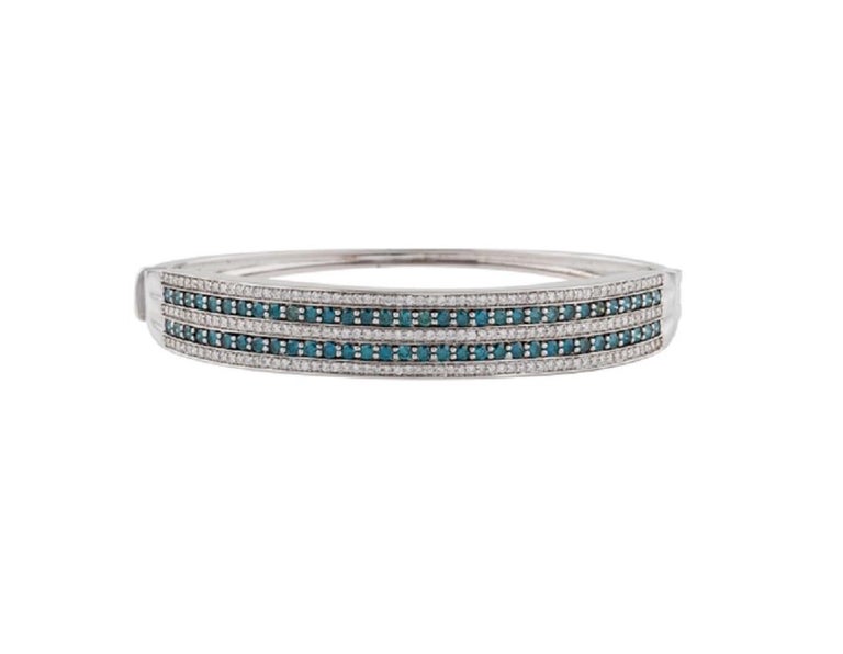 14k Elegant Diamond Hinge Bangle For Sale at 1stDibs