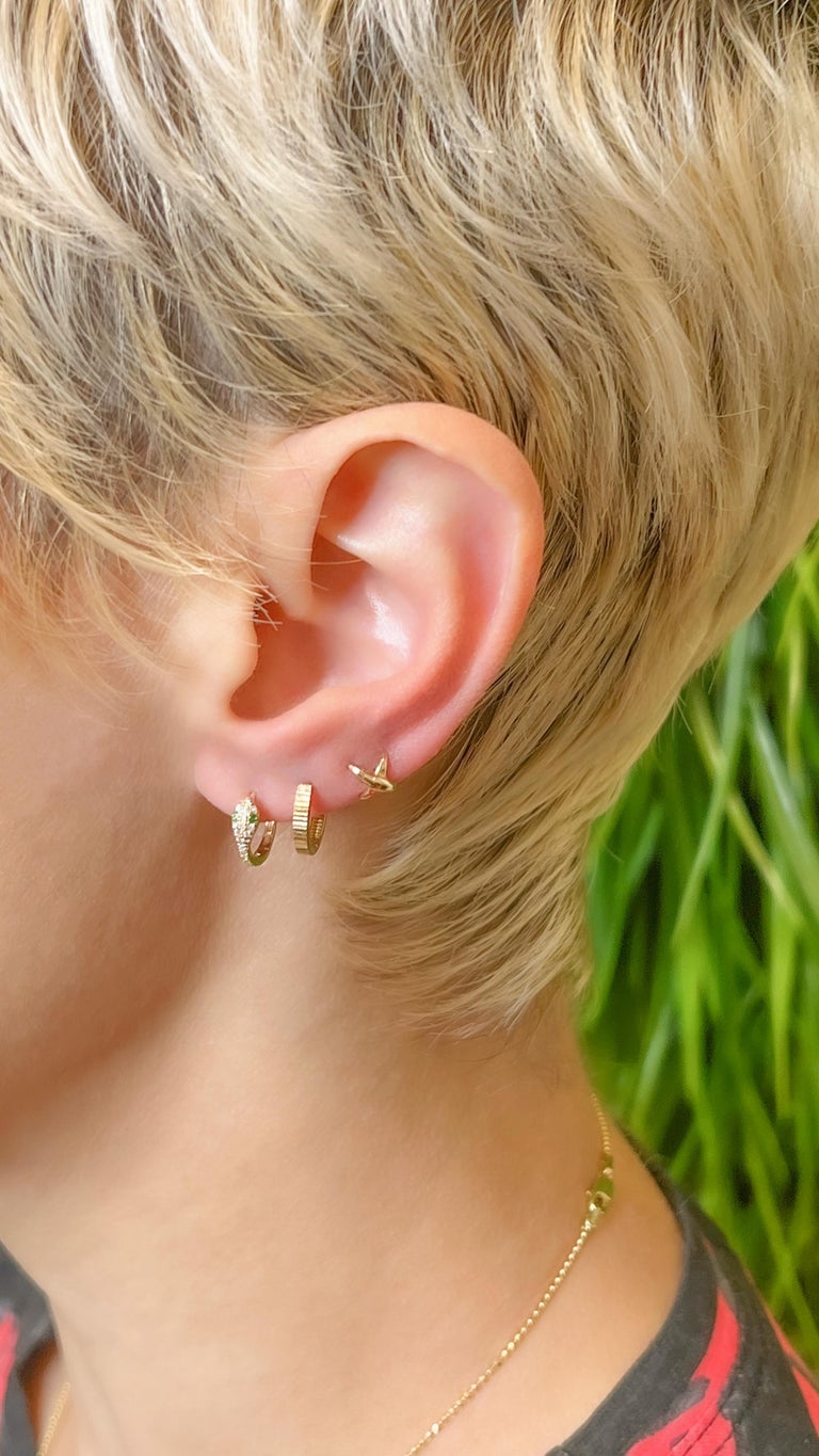 14k Gold AMANDA PEARL Stitch Stud Earrings For Sale at 1stDibs
