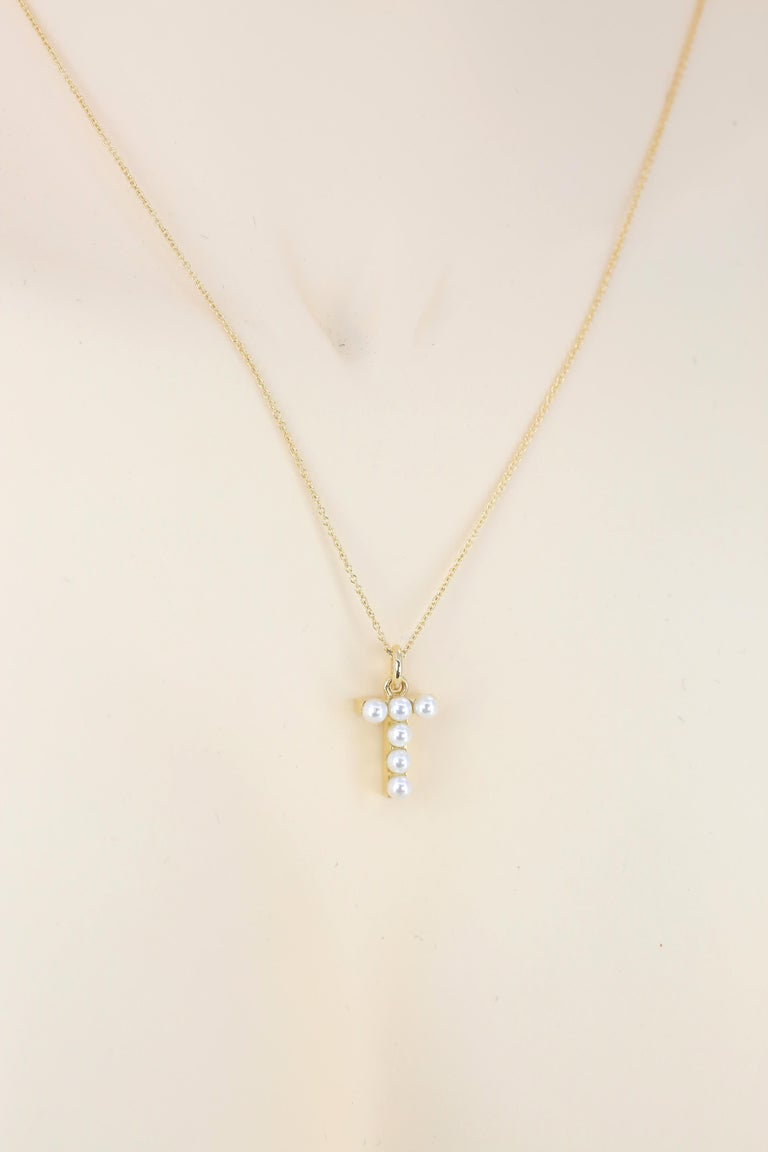 14K Gold and Pearl Initial Letter 'T' Necklace For Sale at 1stDibs