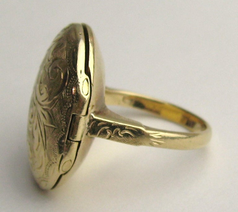 14 Karat Gold Antique Poison Locket Scrolled Engraving Ring For Sale at ...