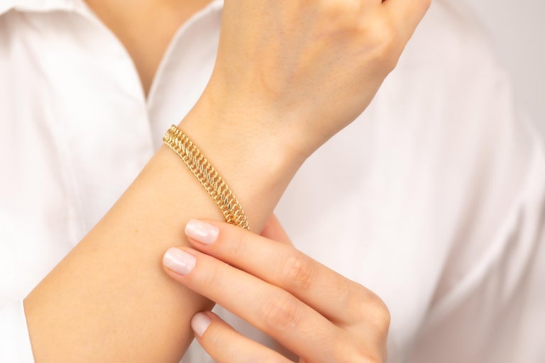 14k Gold Bracelet Vienna Chain Model Bracelet For Sale at 1stDibs