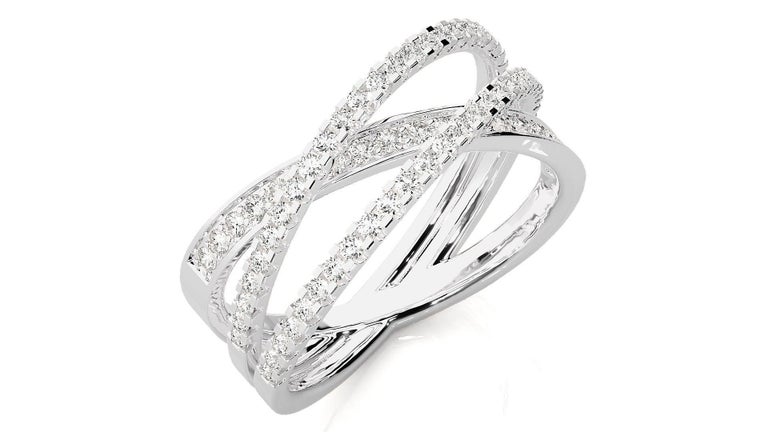 Customizable 14K Gold Diamond Trinity Ladies Ring For Sale at 1stDibs