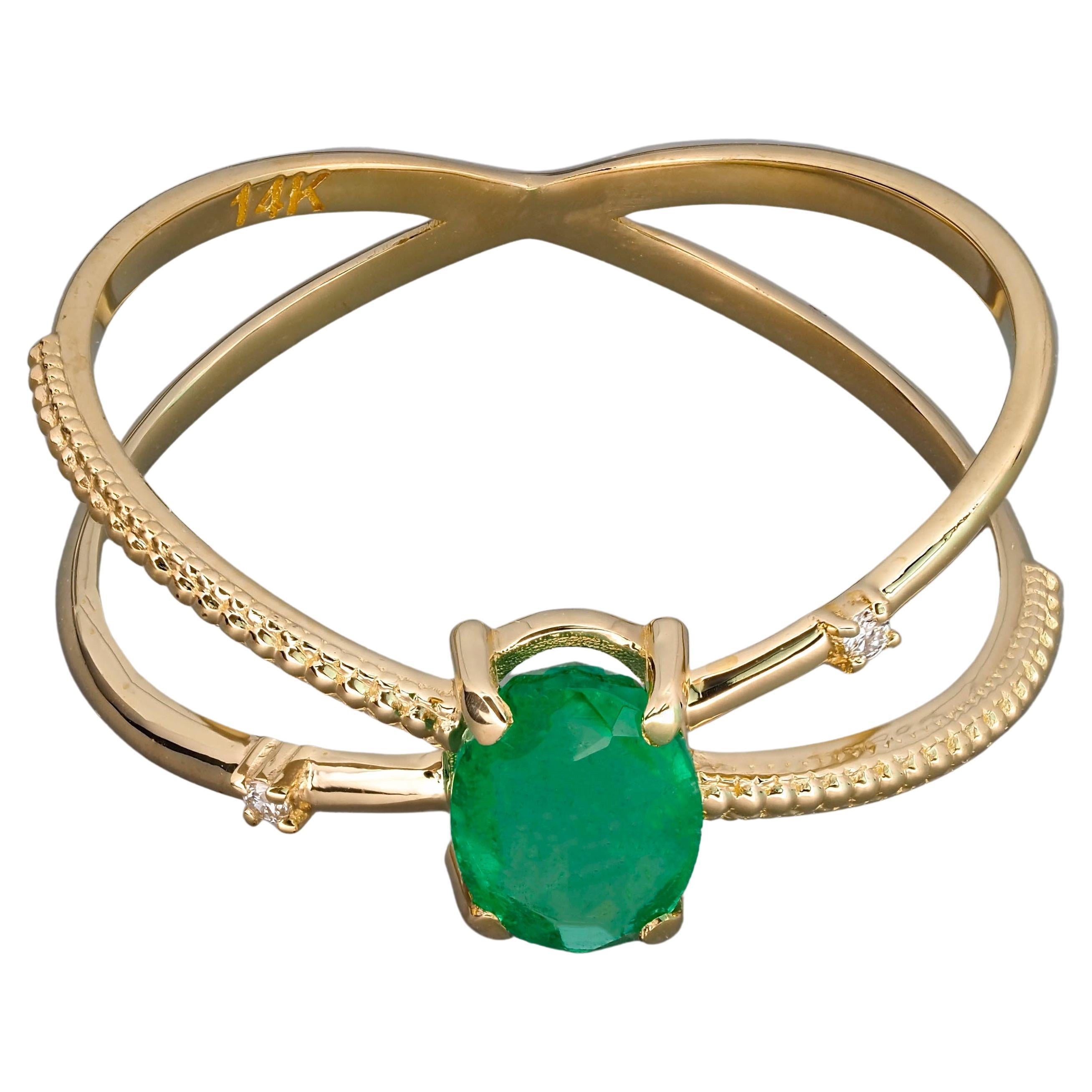 Bague En Or 14 K Olive Avec meraude Ronde Personnalisable En Vente bague-en-or-14-k-olive-avec-meraude-ronde-personnalisable-en-vente