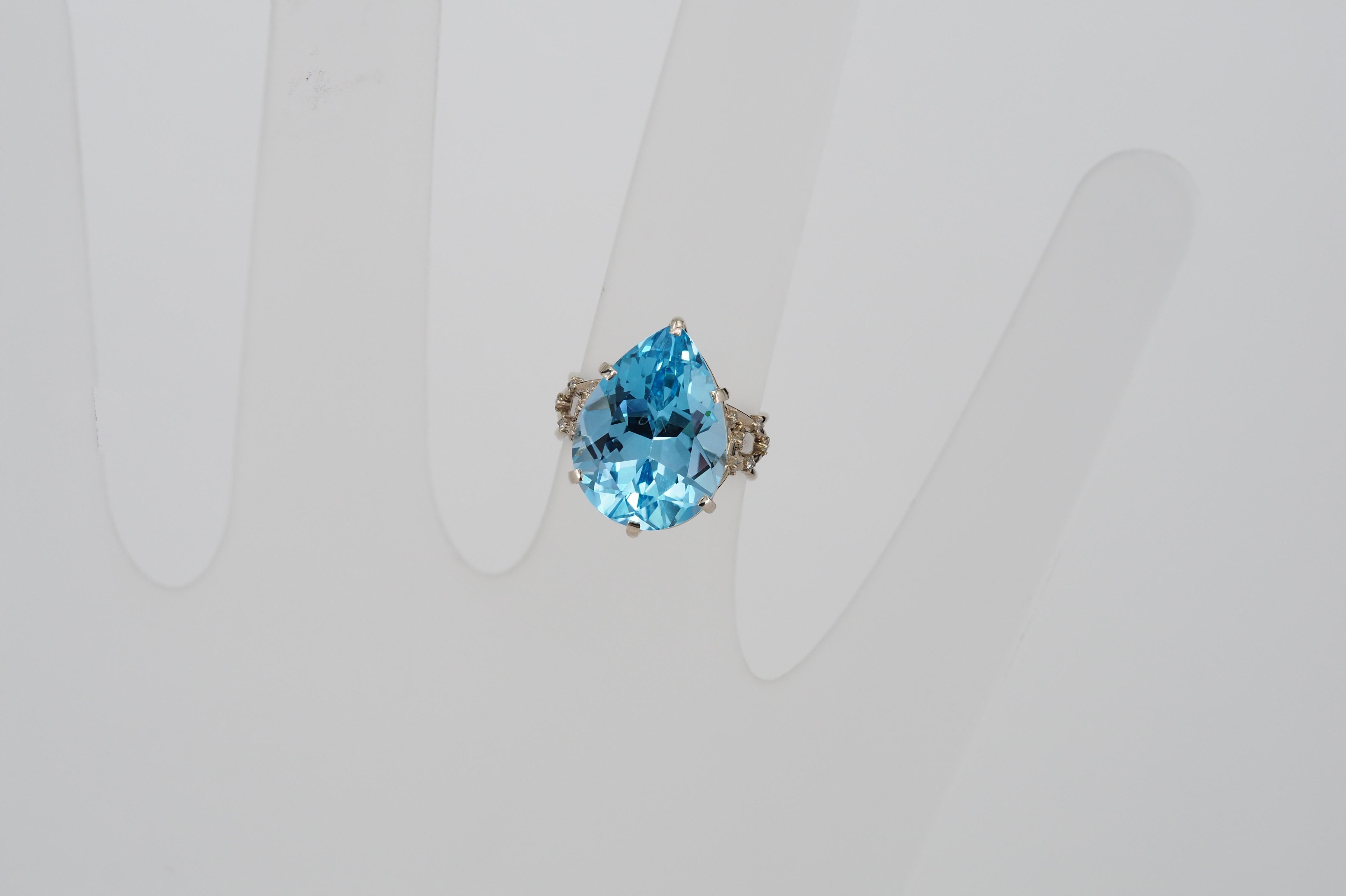 Customizable Topaz and diamonds 14k gold ring For Sale at 1stDibs