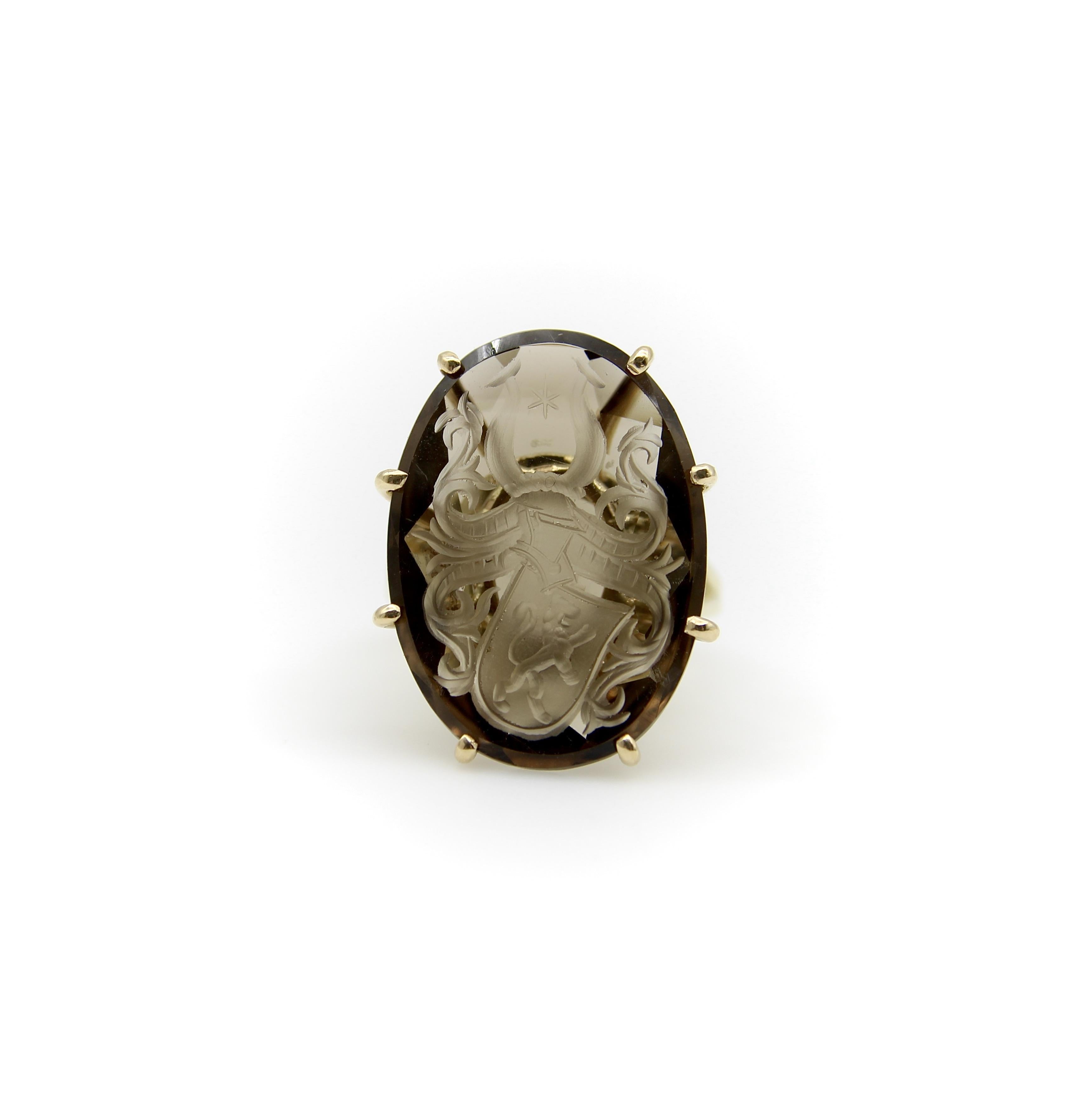 14K Gold Smoky Topaz Intaglio Family Crest Ring For Sale at 1stDibs