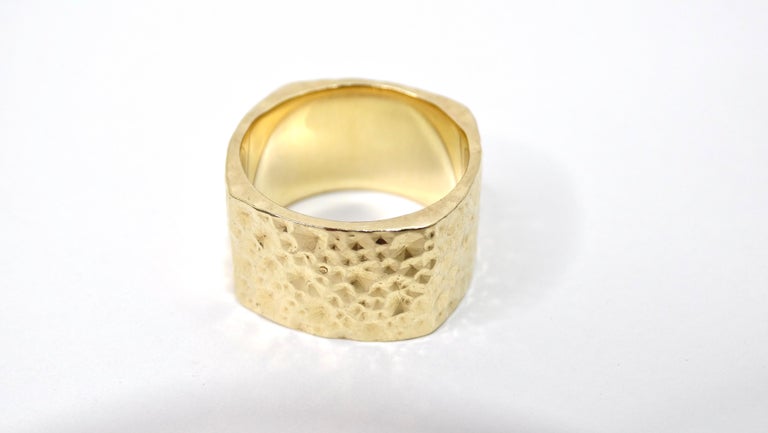14k Gold Textured Band Ring For Sale at 1stDibs