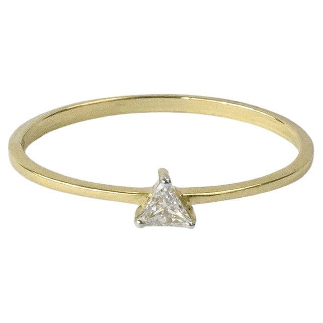 Raphael Leon 0.05 Carat Diamond 14 Karat Gold Band Ring For Sale at ...