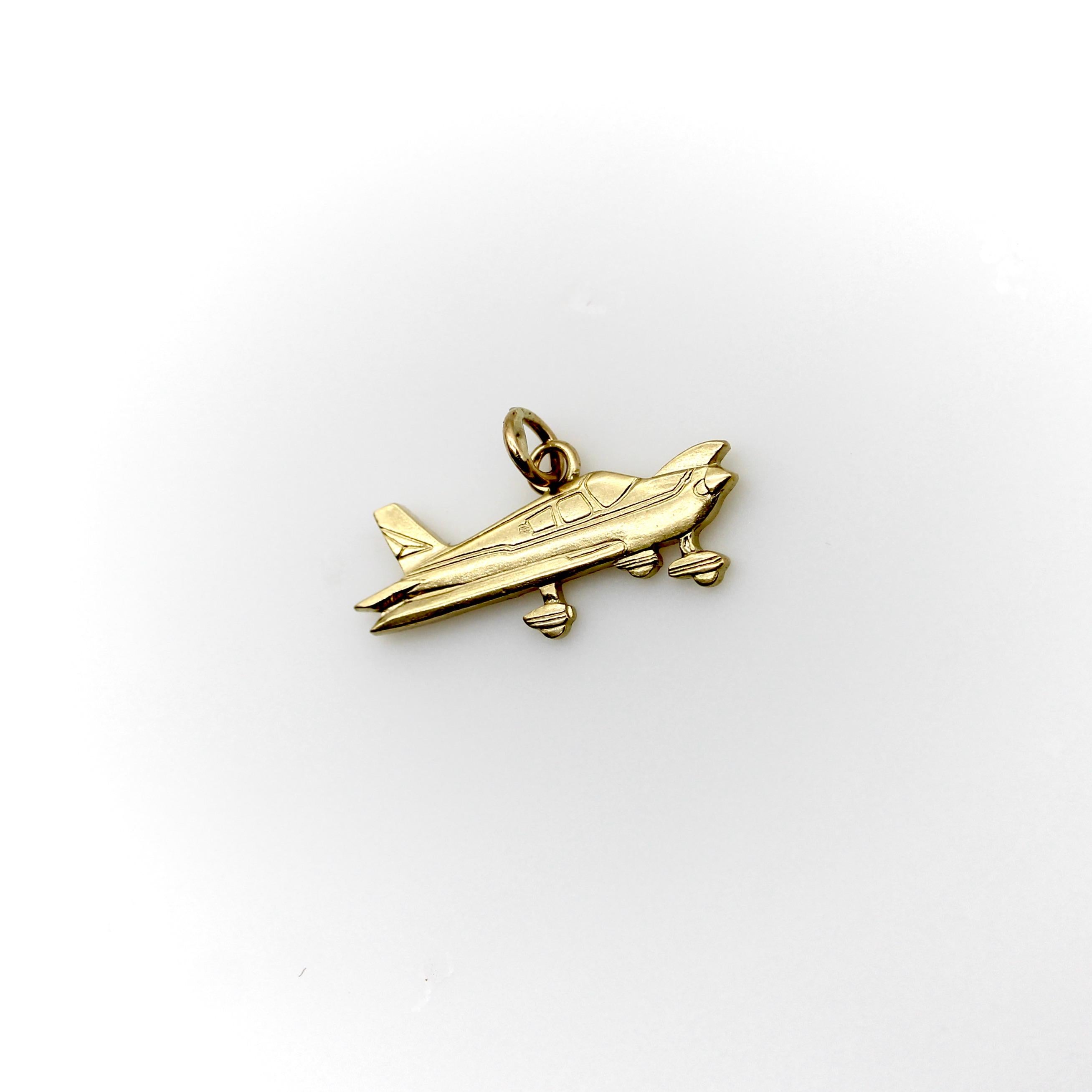 14k Gold Twin Engine Airplane Charm For Sale at 1stDibs