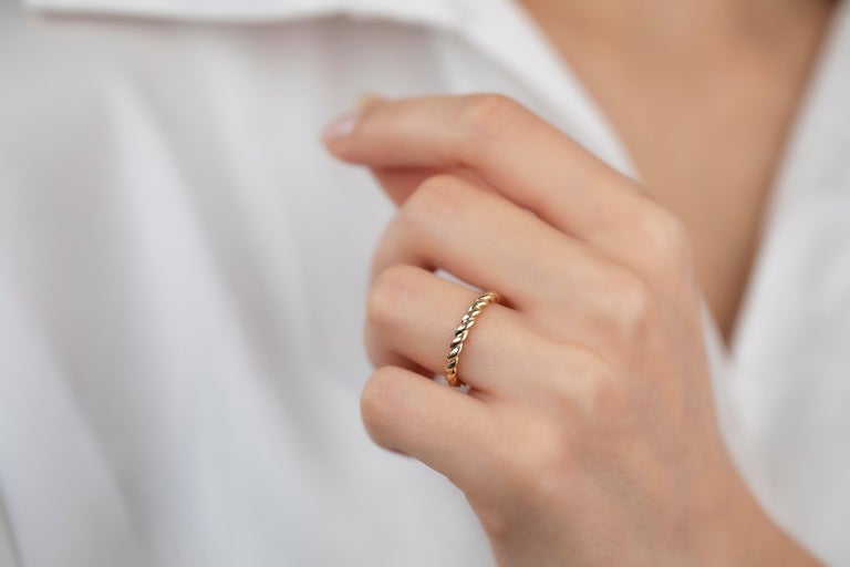 Customizable 14K Gold Twisted Wedding Ring For Sale at 1stDibs
