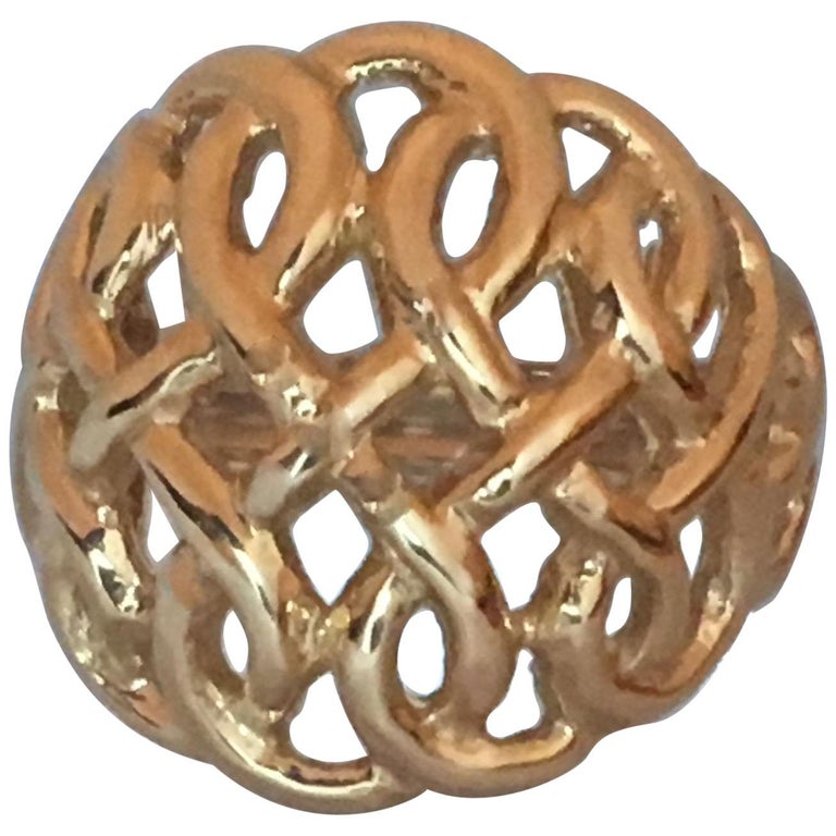 14 Karat Large Basket Dome Ring For Sale at 1stDibs