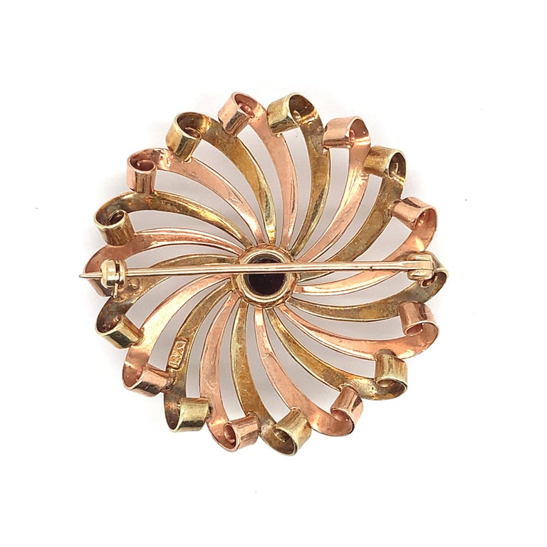 14K Rose and Yellow Gold Retro Garnet Pinwheel Pin For Sale at 1stDibs